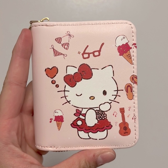 Hello Kitty | Bags | 525 Hello Kitty Small Wallet | Poshmark